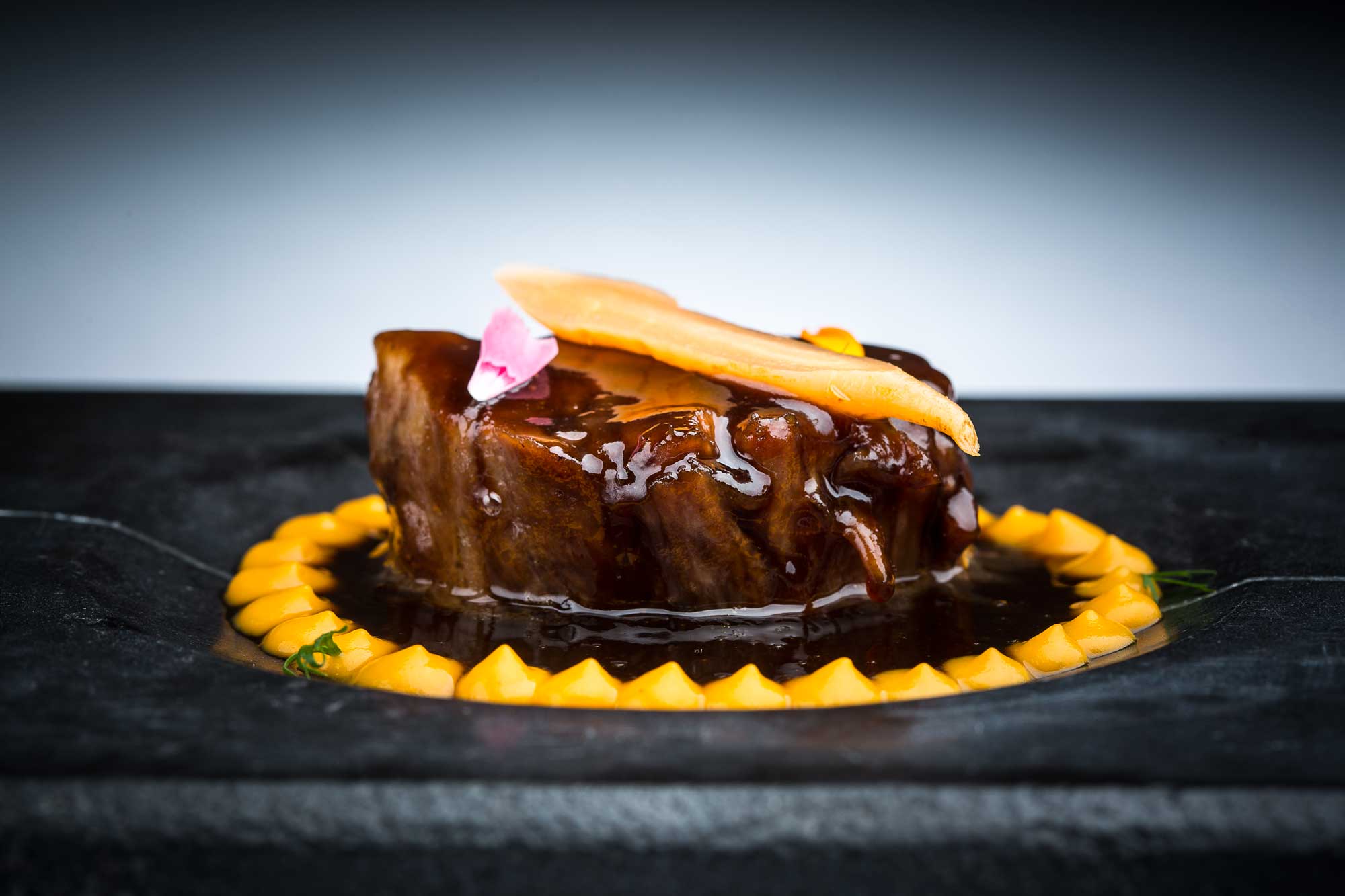 Magoga: Arguiñano, calm, and tuna with sherry - Fuentes